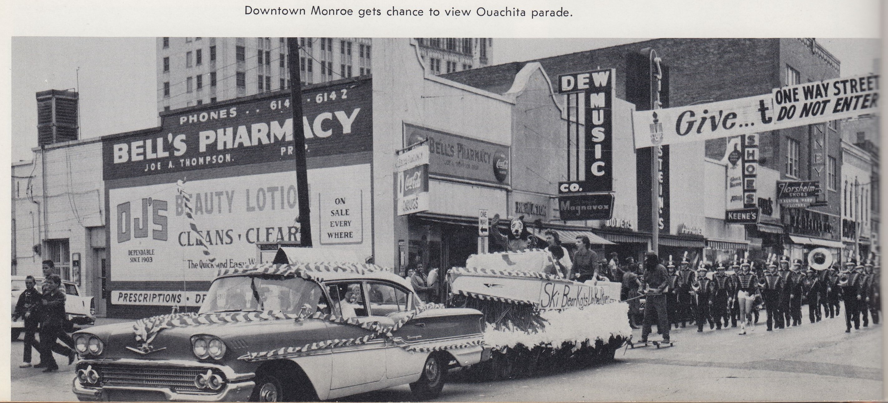 Ouachita Parish High School Homecoming Parade, circa 1959 – Ouachita ...